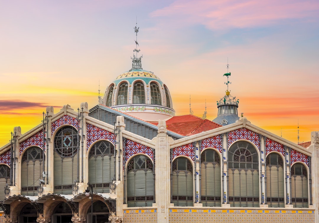 Madrid, Naples, Crete & London Itinerary | European Adventure